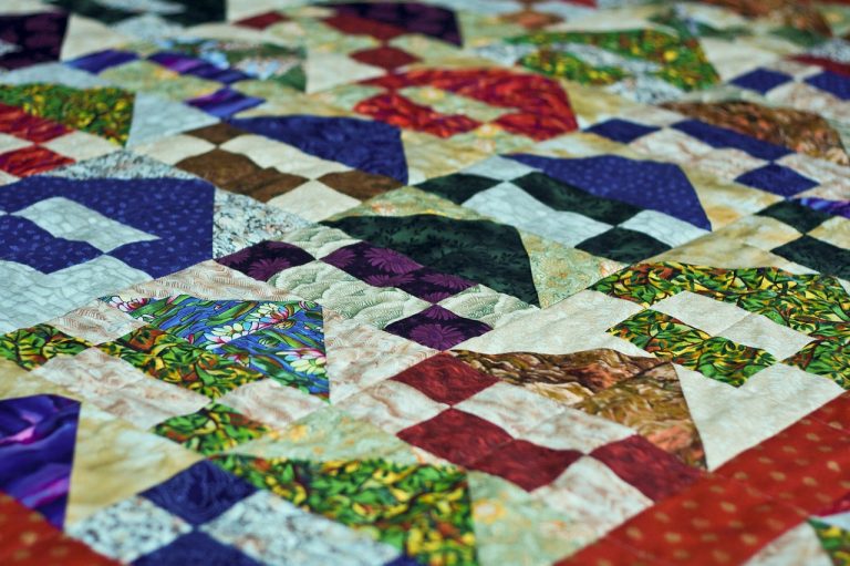 How to Make a Memory Quilt from Clothes: Complete Guide