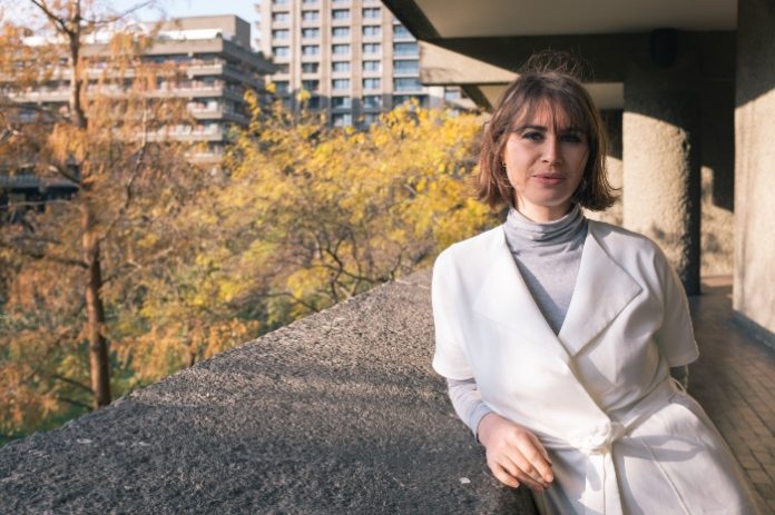 Alexandra Lunn - Graphic Designer Shares Tips for Entrepreneurs