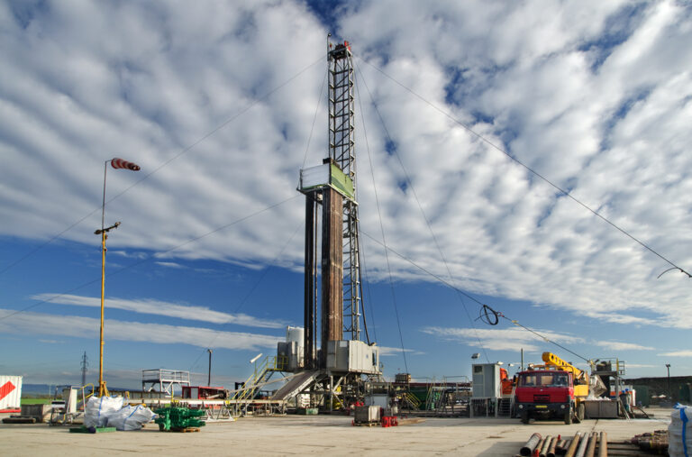 Advanced Power Catwalks for Improved Oil and Gas Drilling Performance