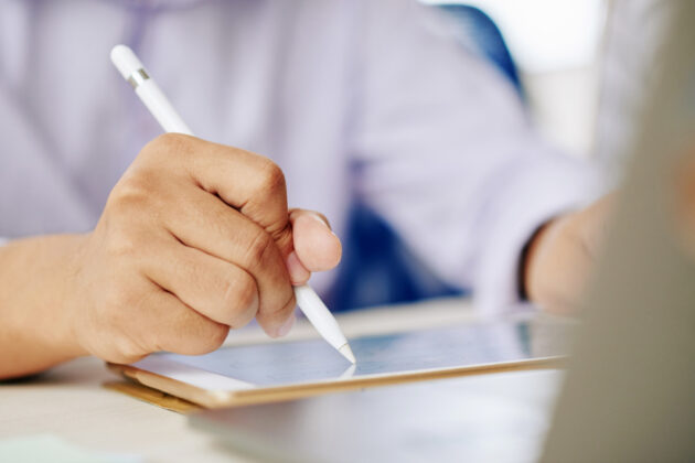 Guide to E-Signatures: How to Sign Documents Online