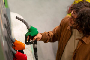 10 Factors That Cause Heating Oil Prices to Rise or Fall | HBM